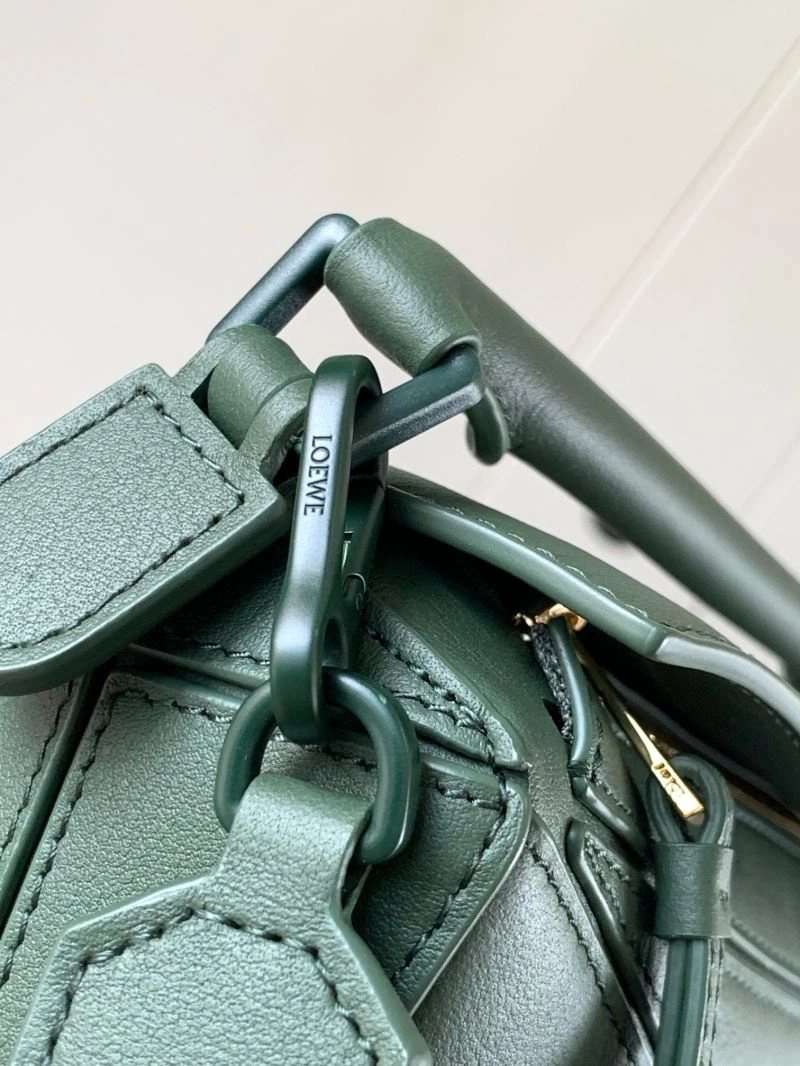 Top match Loewe Puzzle Bags