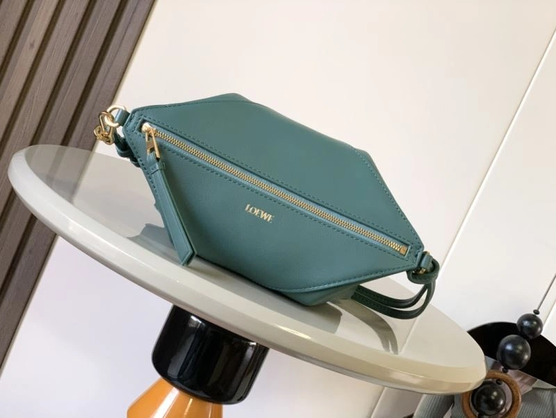 Accurate model Loewe Puzzle Bags