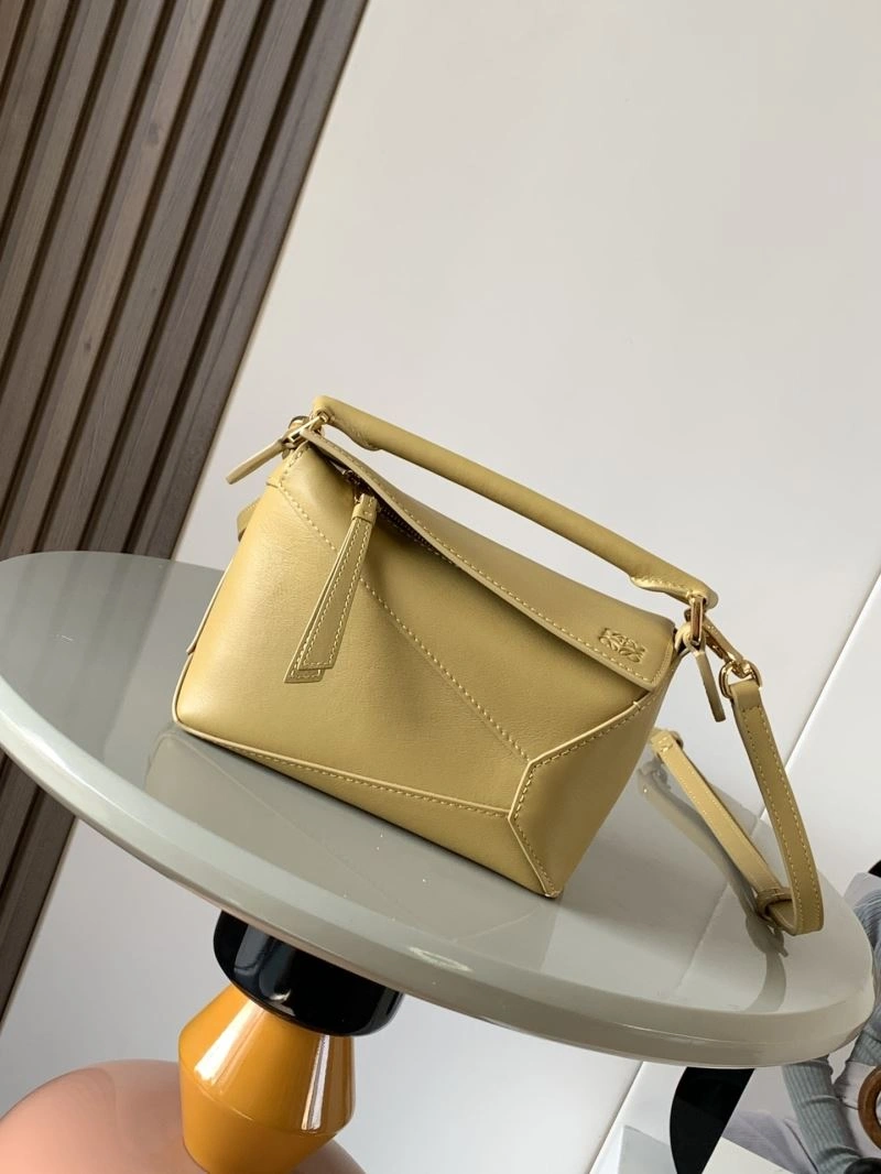 Loewe Puzzle Bags