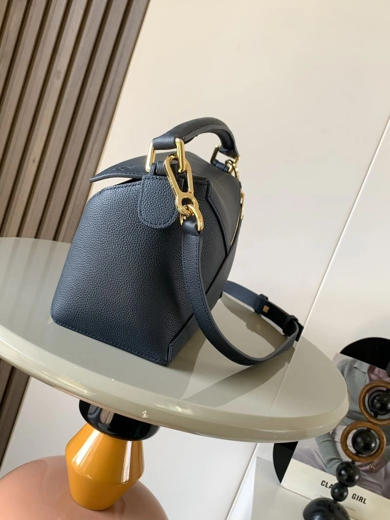 Bargain Loewe Puzzle Bags