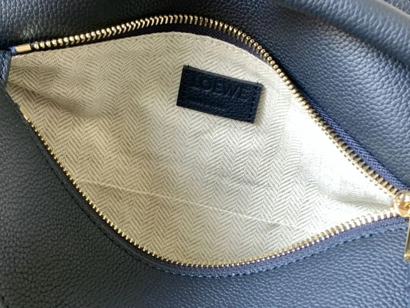 Bargain Loewe Puzzle Bags