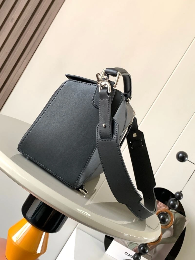 Brand-original Loewe Puzzle Bags