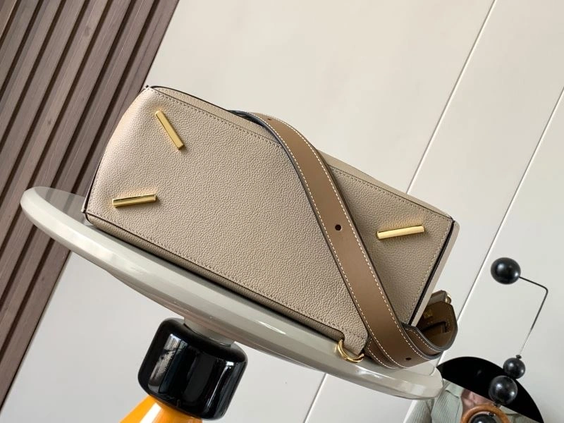 Reasonably priced Loewe Puzzle Bags