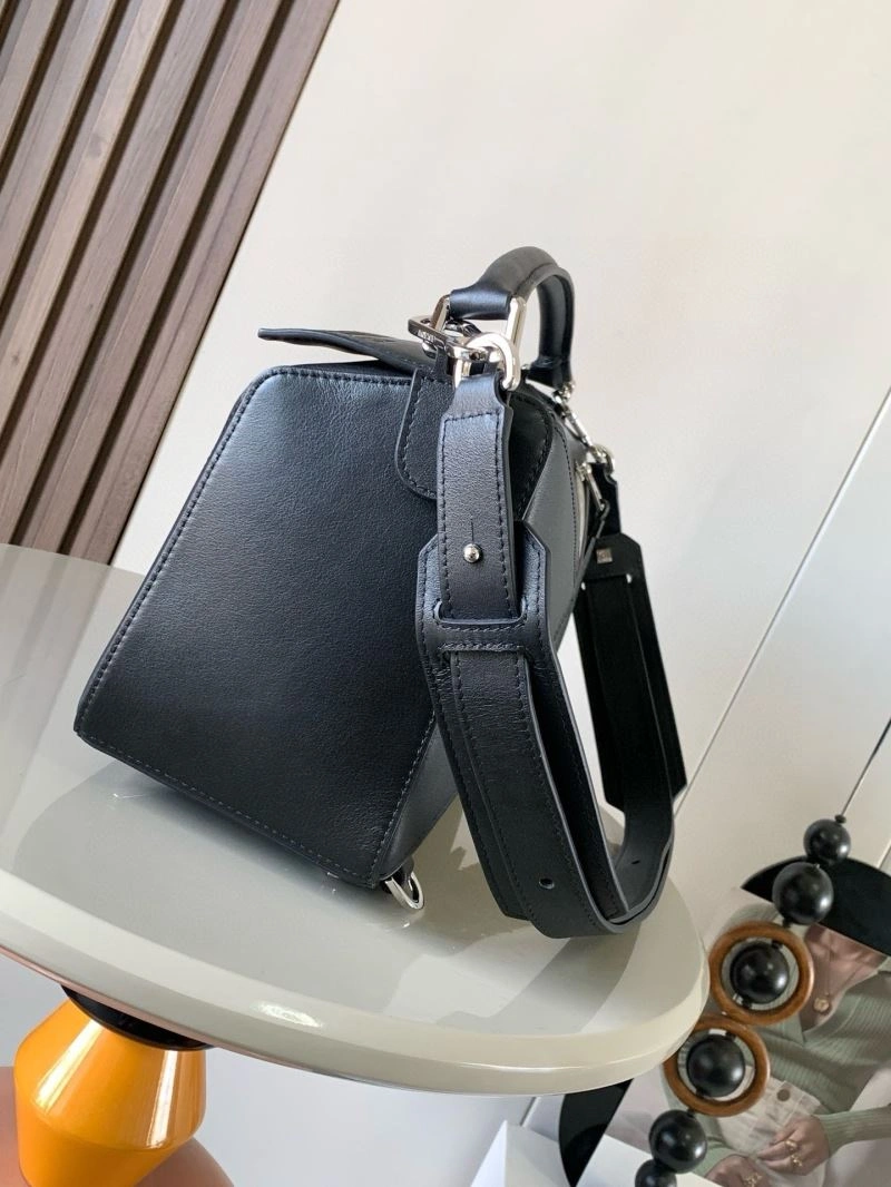 Bargain Loewe Puzzle Bags