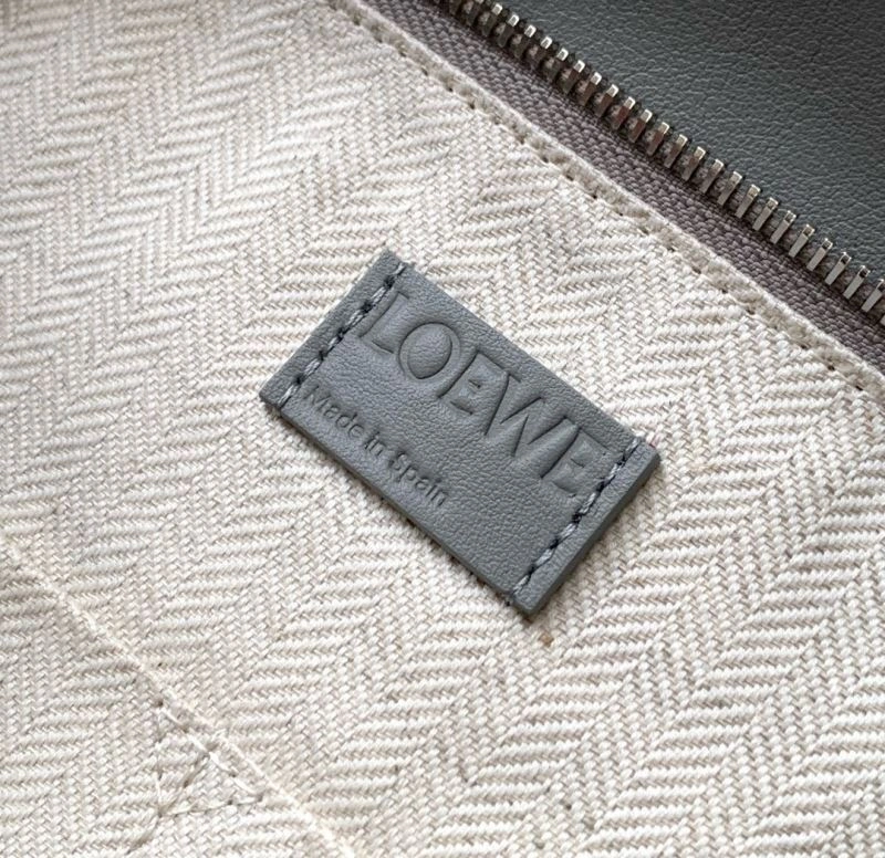 Cut-rate Loewe Puzzle Bags