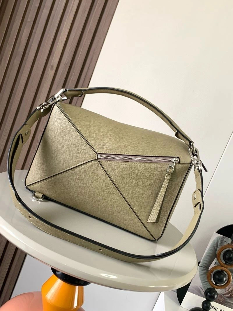 Bargain Loewe Puzzle Bags
