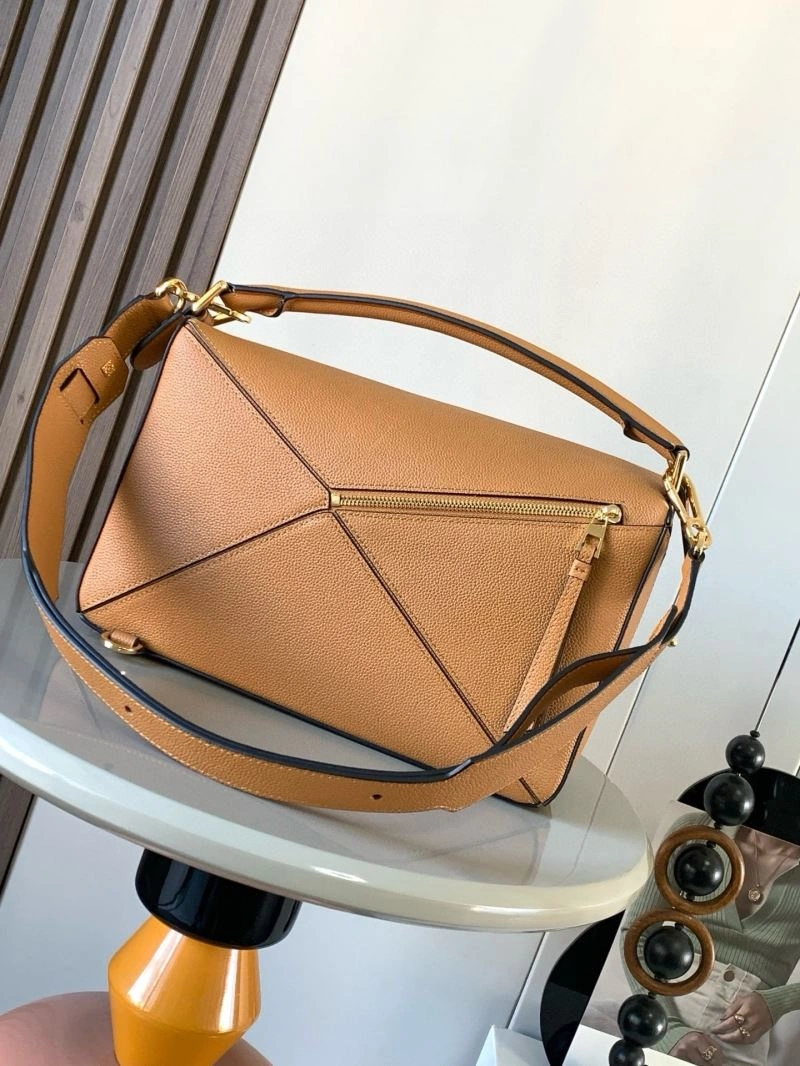 Top mirror Loewe Puzzle Bags