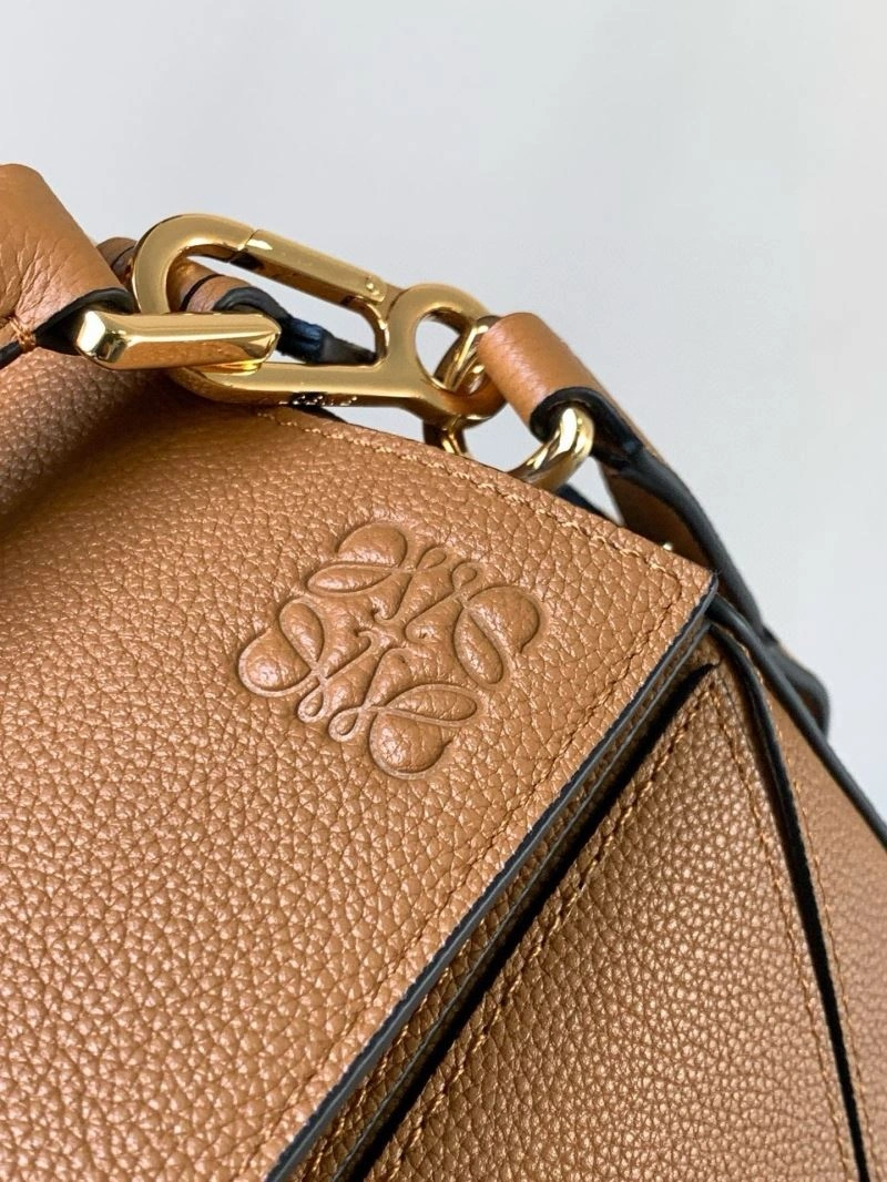 Top mirror Loewe Puzzle Bags