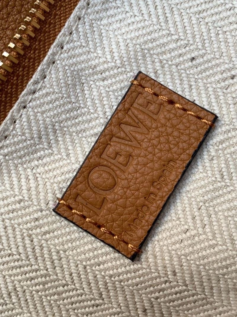 Top mirror Loewe Puzzle Bags
