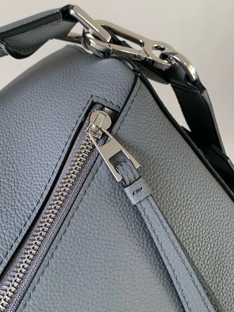 Low-cost Loewe Puzzle Bags