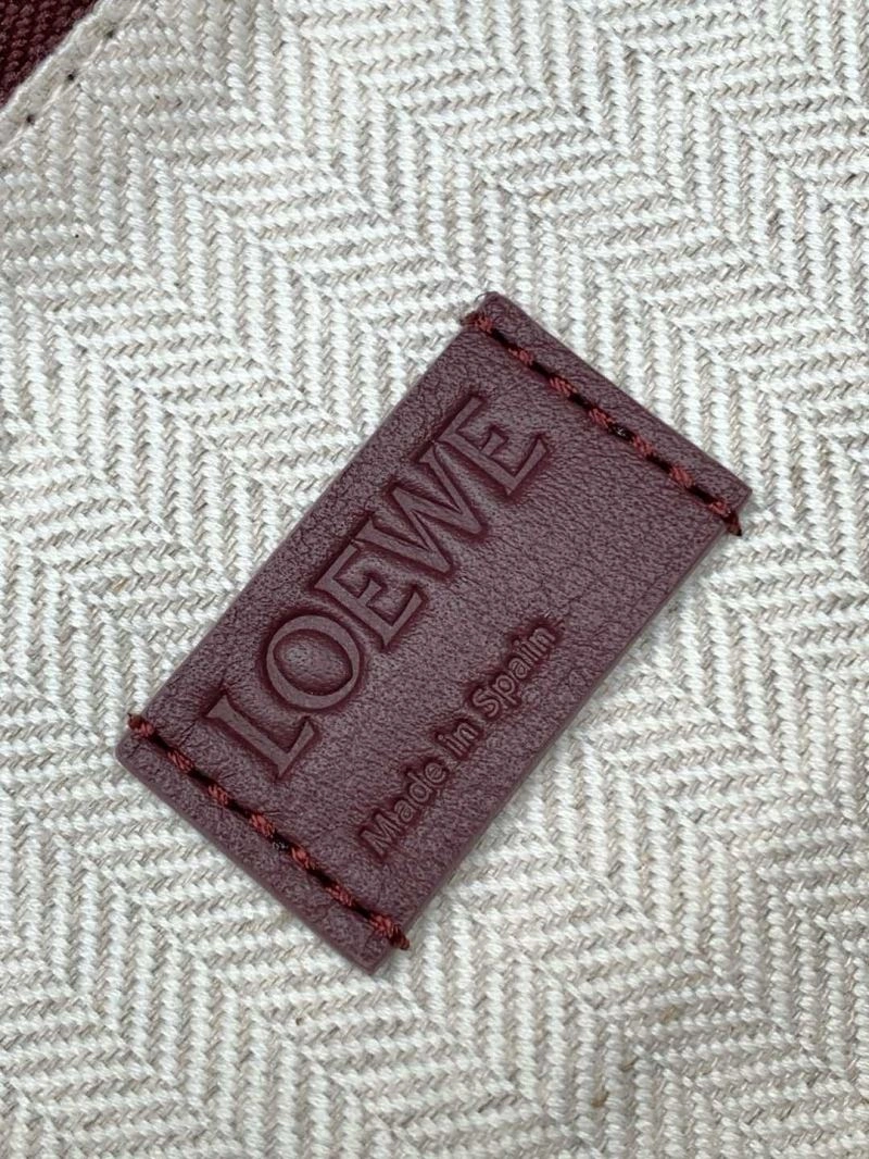 Top mirror Loewe Puzzle Bags