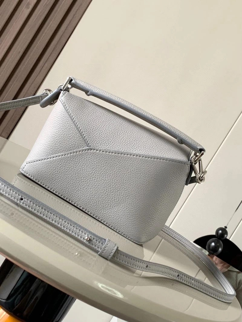 Precise copy Loewe Puzzle Bags