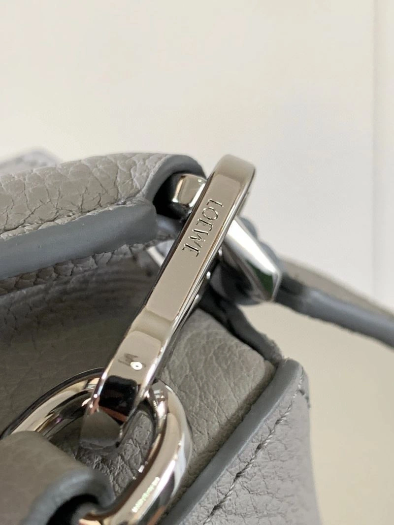 Precise copy Loewe Puzzle Bags