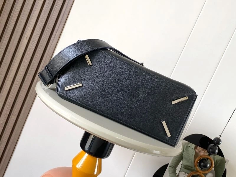 Top mirror Loewe Puzzle Bags