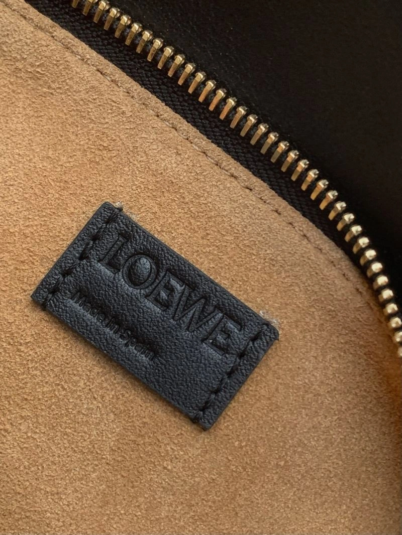 Inexpensive Loewe Puzzle Bags
