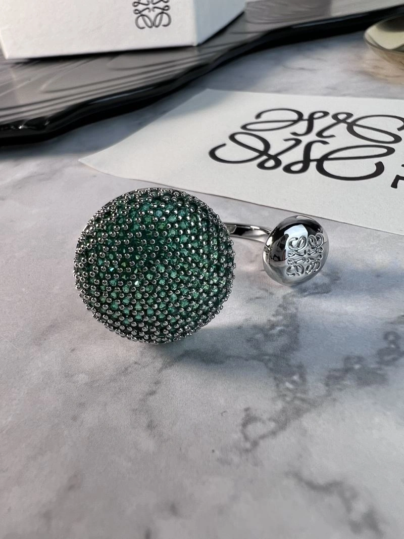 Loewe Rings