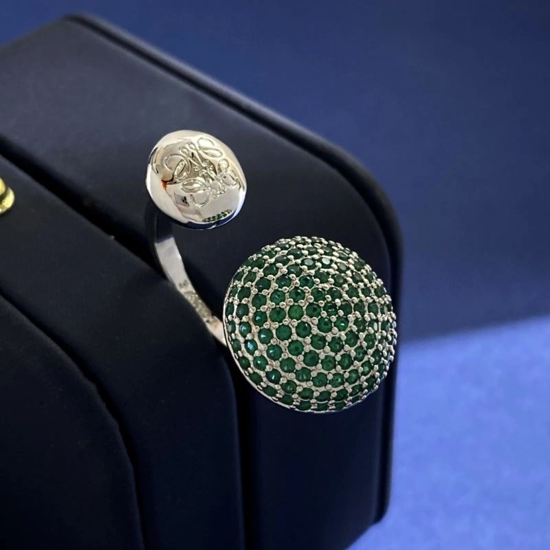 Mirror quality Loewe Rings