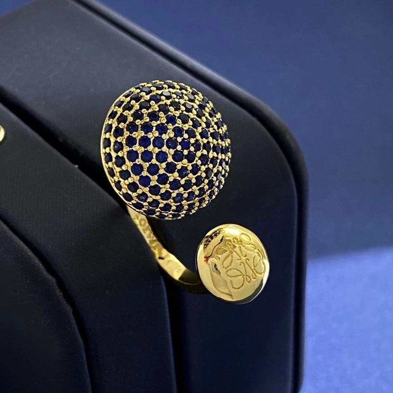 Mirror quality Loewe Rings