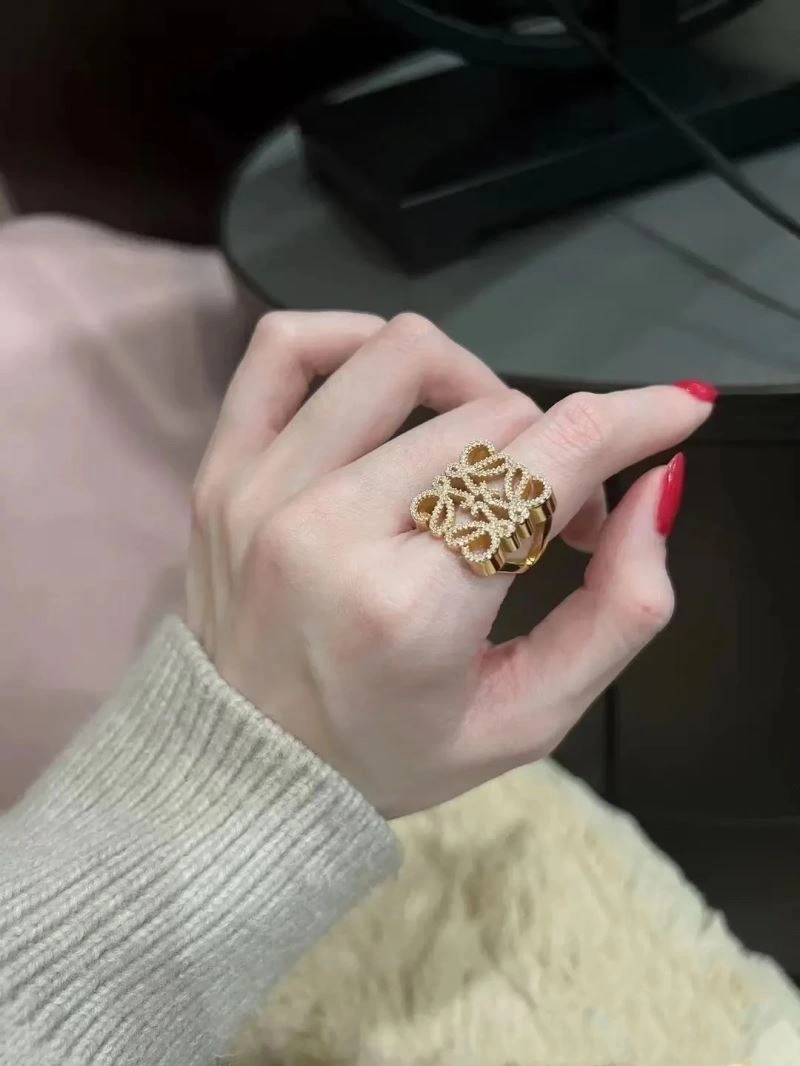 Bargain Loewe Rings