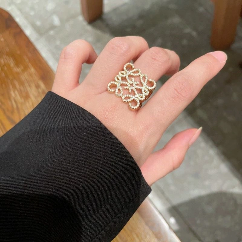 Loewe Rings