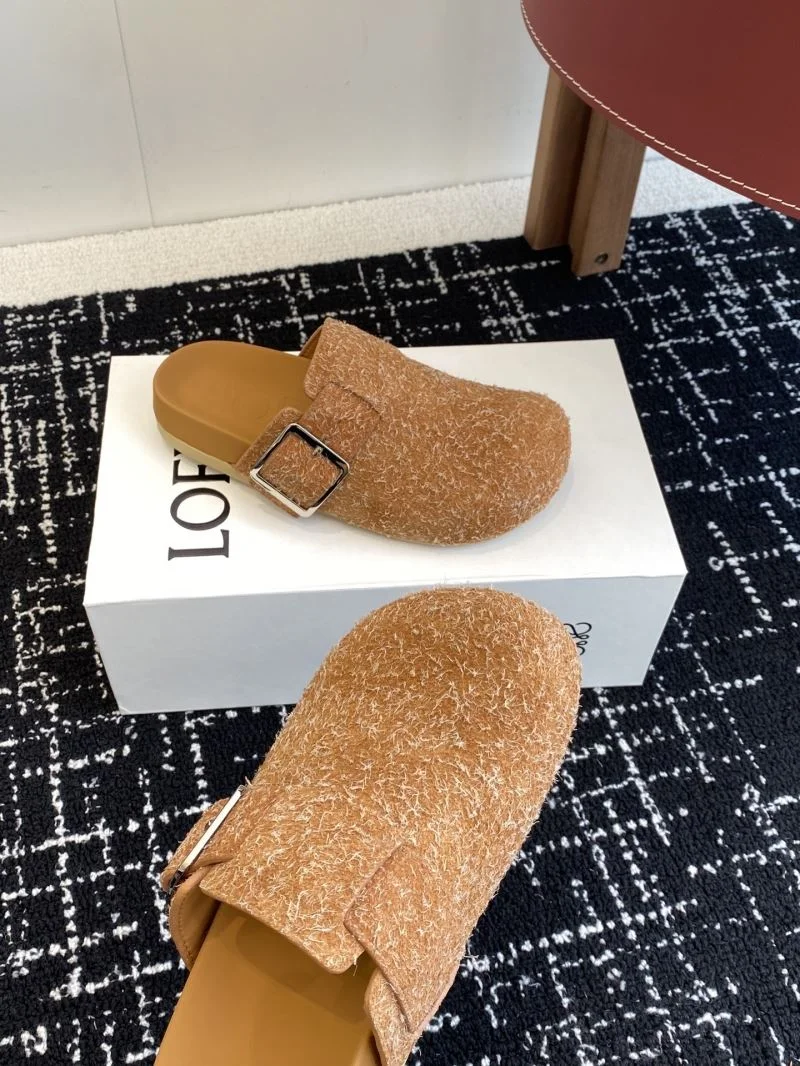Low-cost Loewe Sandals