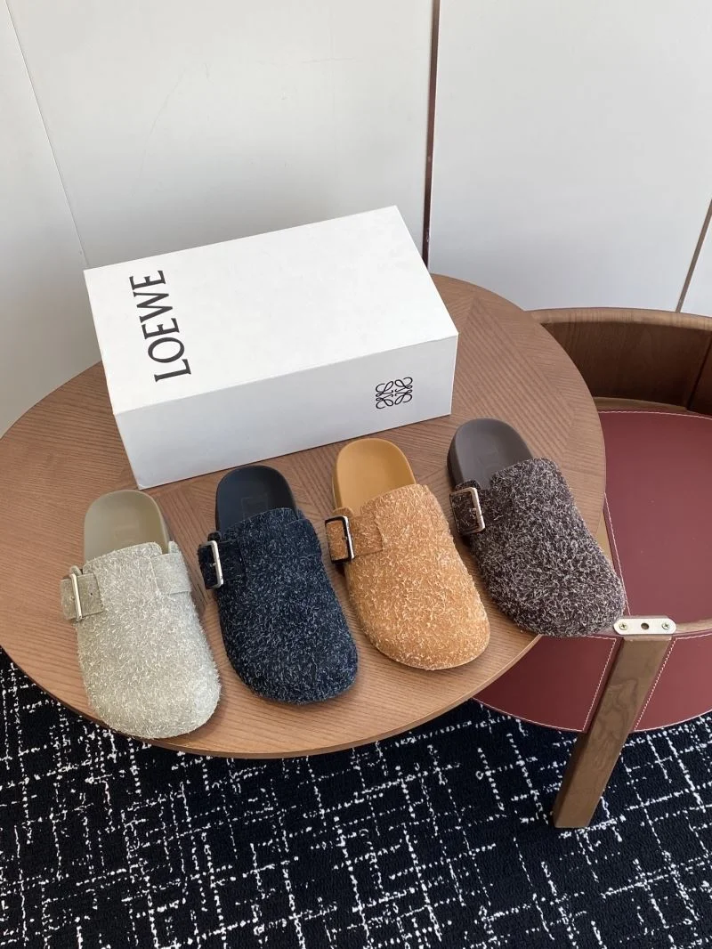 Low-cost Loewe Sandals