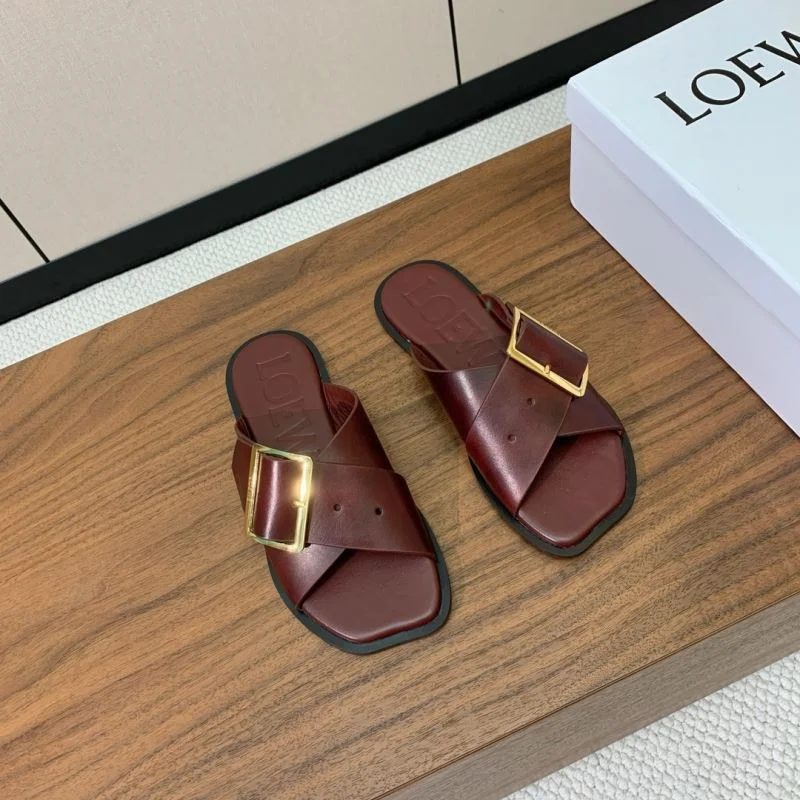 Low-cost Loewe Sandals