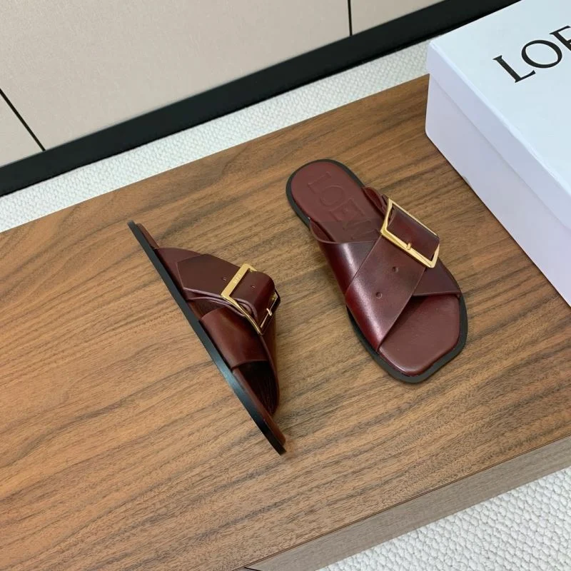 Low-cost Loewe Sandals