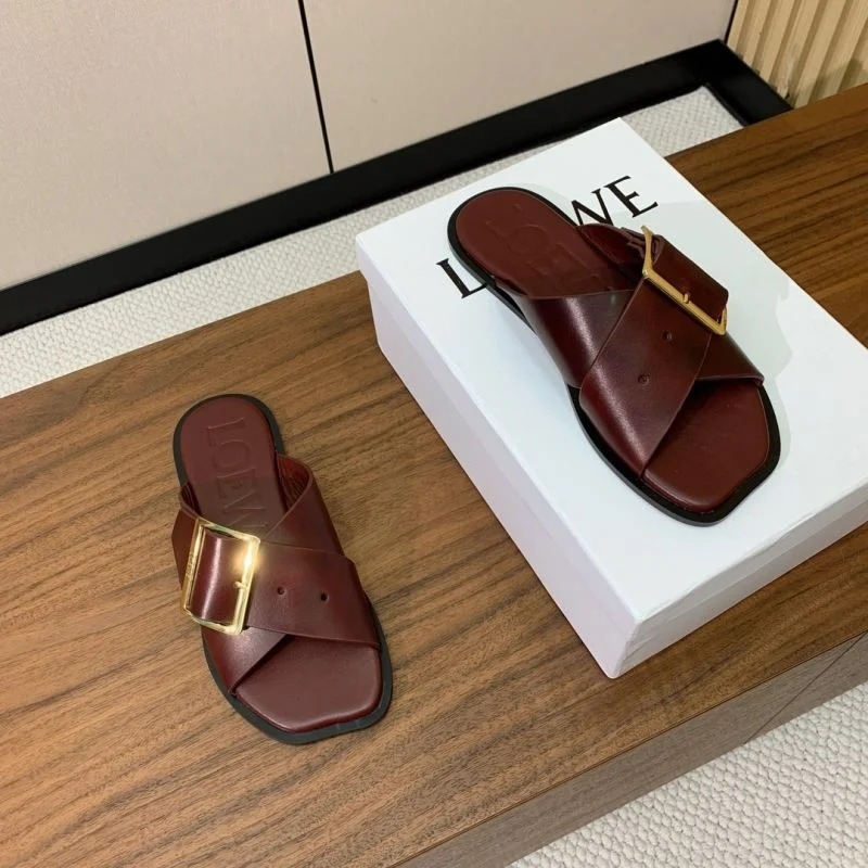 Low-cost Loewe Sandals