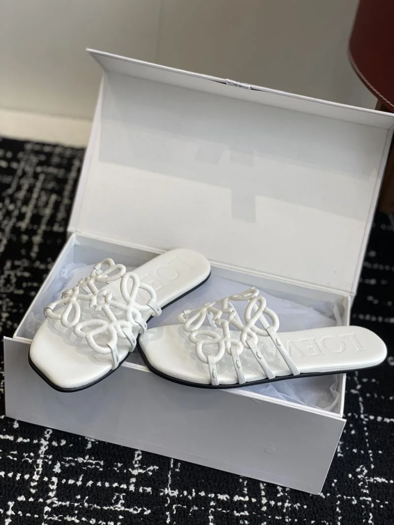 Low-cost Loewe Sandals