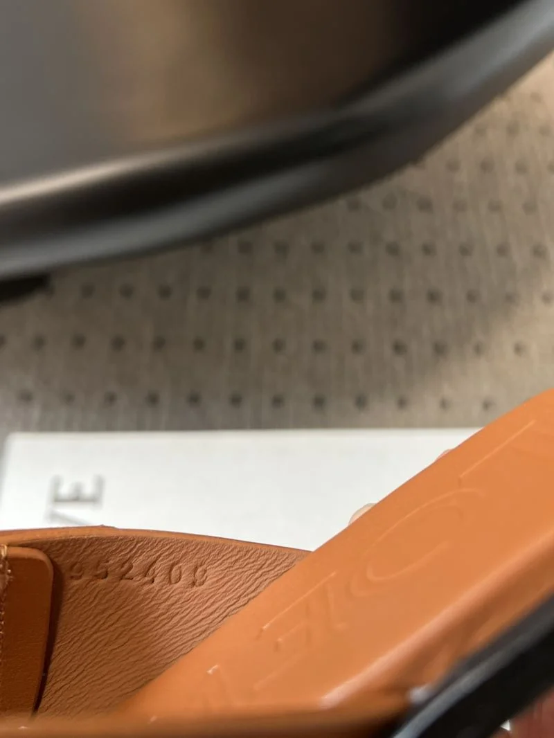 High accuracy Loewe Sandals