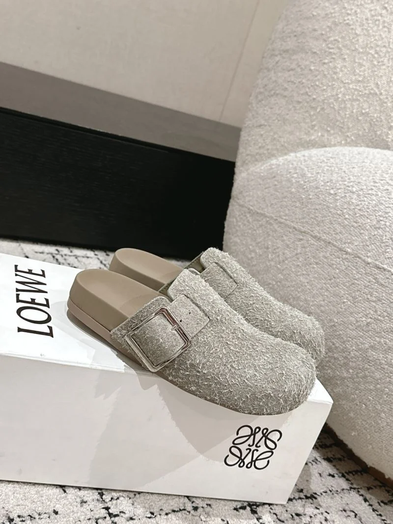 Top match Loewe Sandals
