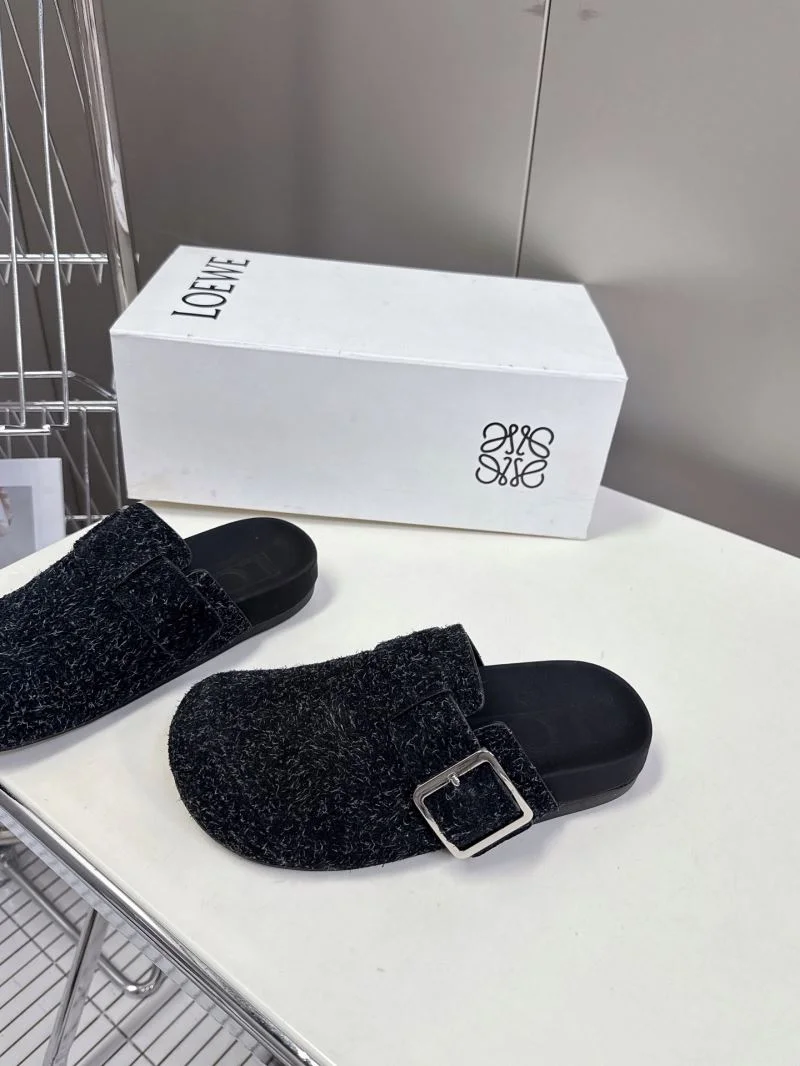 Legit Loewe Sandals