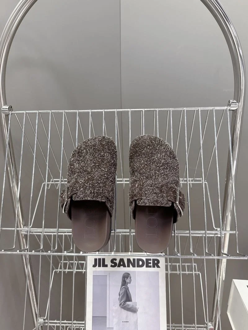 Top match Loewe Sandals
