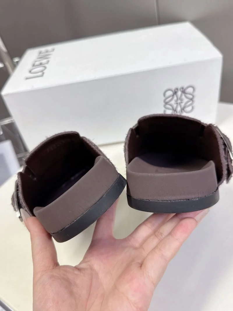 Top match Loewe Sandals