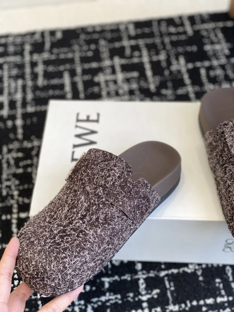 Brand-authenticated Loewe Sandals