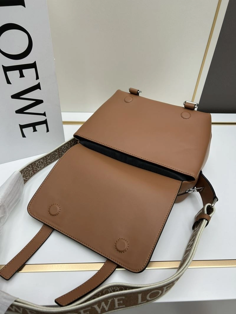 Low-cost Loewe Satchel Bags