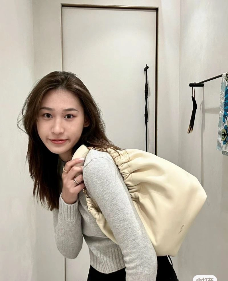 Bargain Loewe Satchel Bags