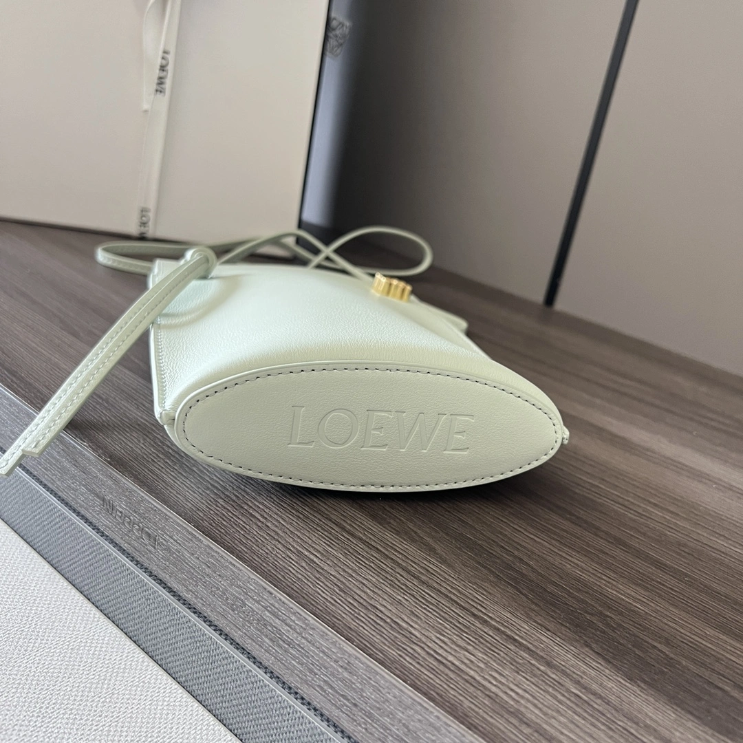 Brand-original Loewe Satchel Bags