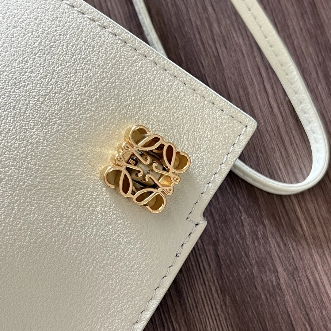Brand-original Loewe Satchel Bags