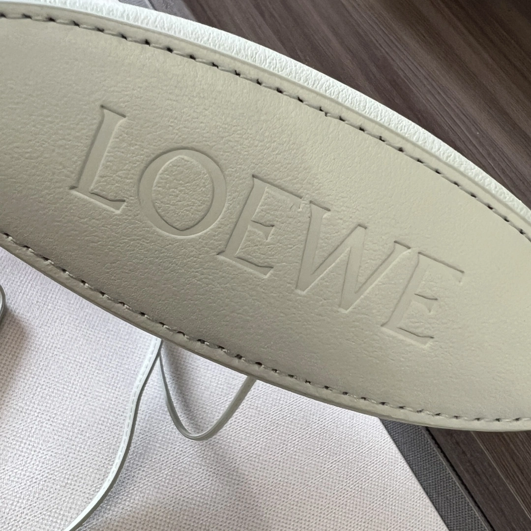 Brand-original Loewe Satchel Bags