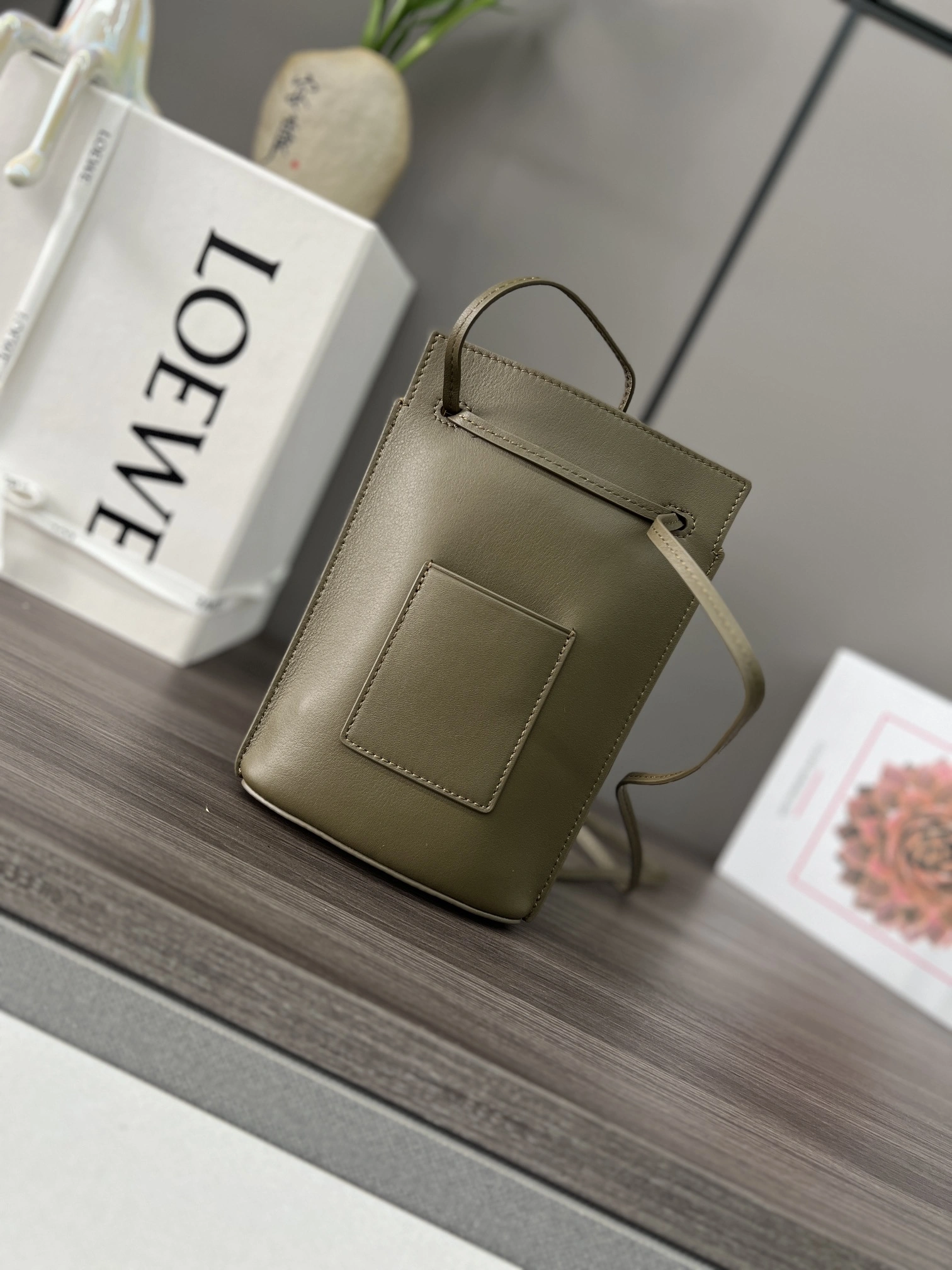 Top mirror Loewe Satchel Bags