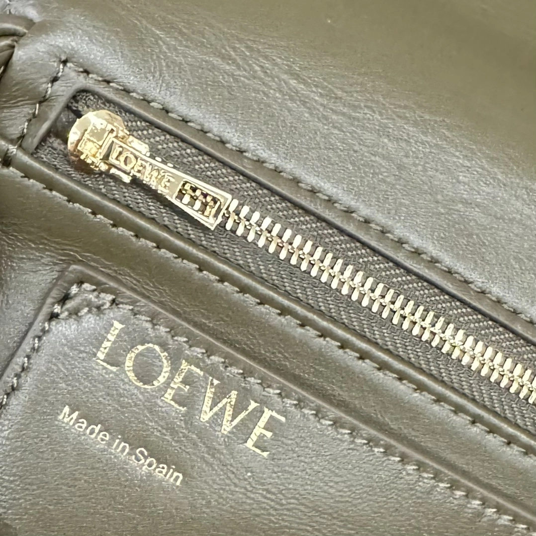 Discounted Loewe Satchel Bags