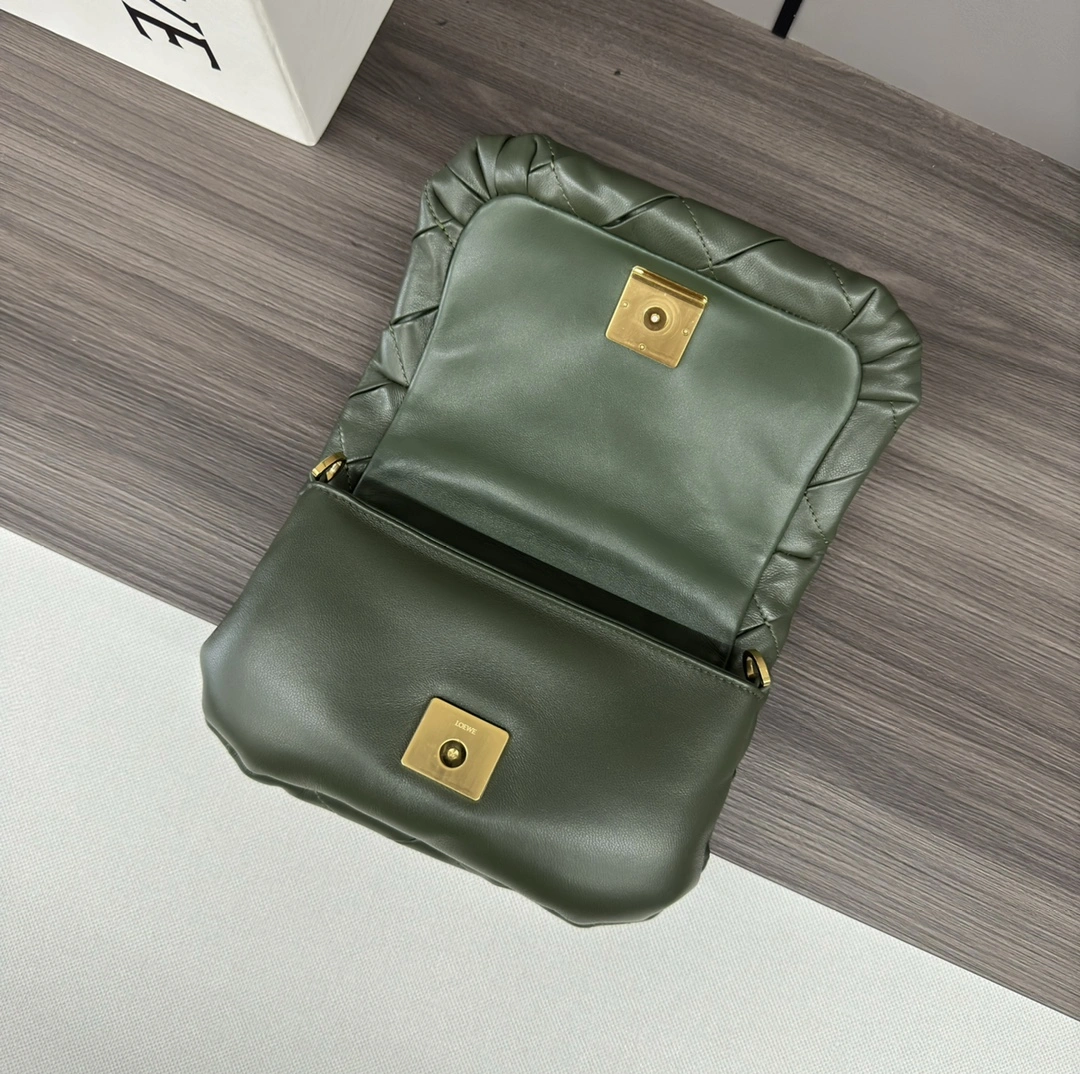 Discounted Loewe Satchel Bags