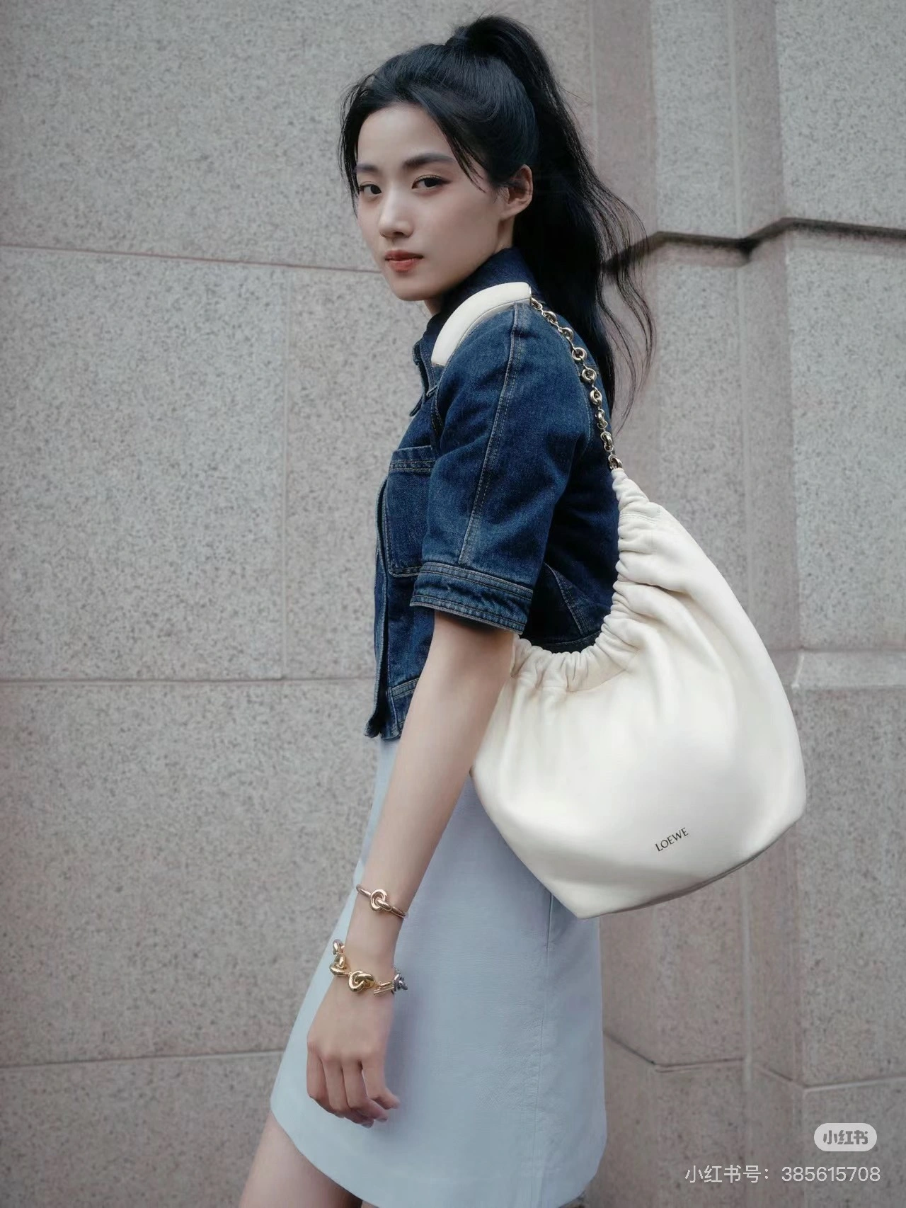 Accurate model Loewe Satchel Bags