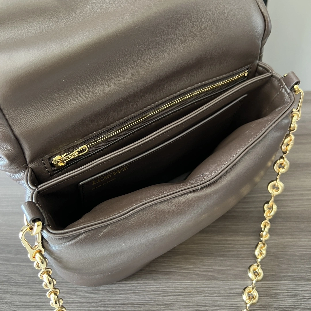 Top mirror Loewe Satchel Bags