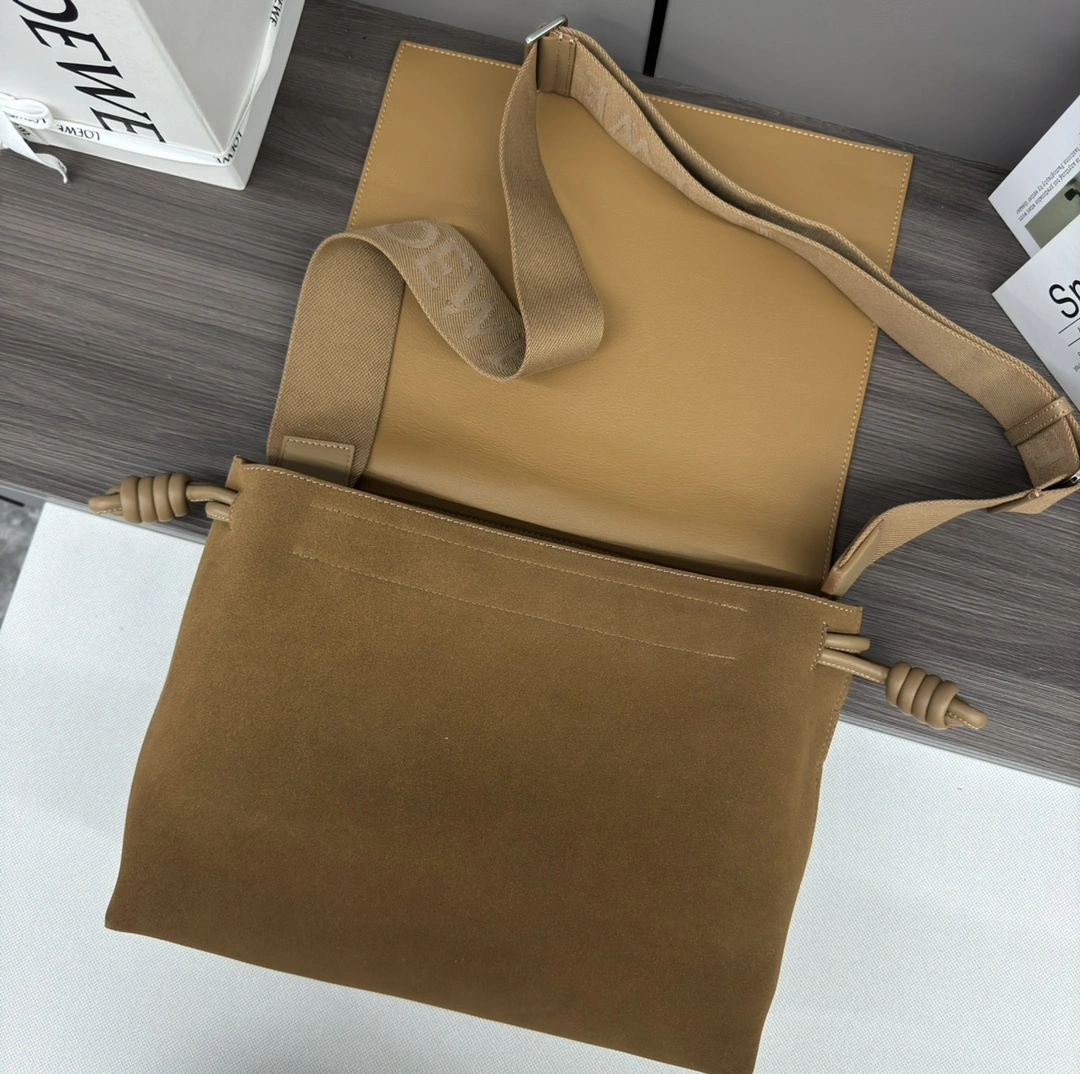 Precise copy Loewe Satchel Bags
