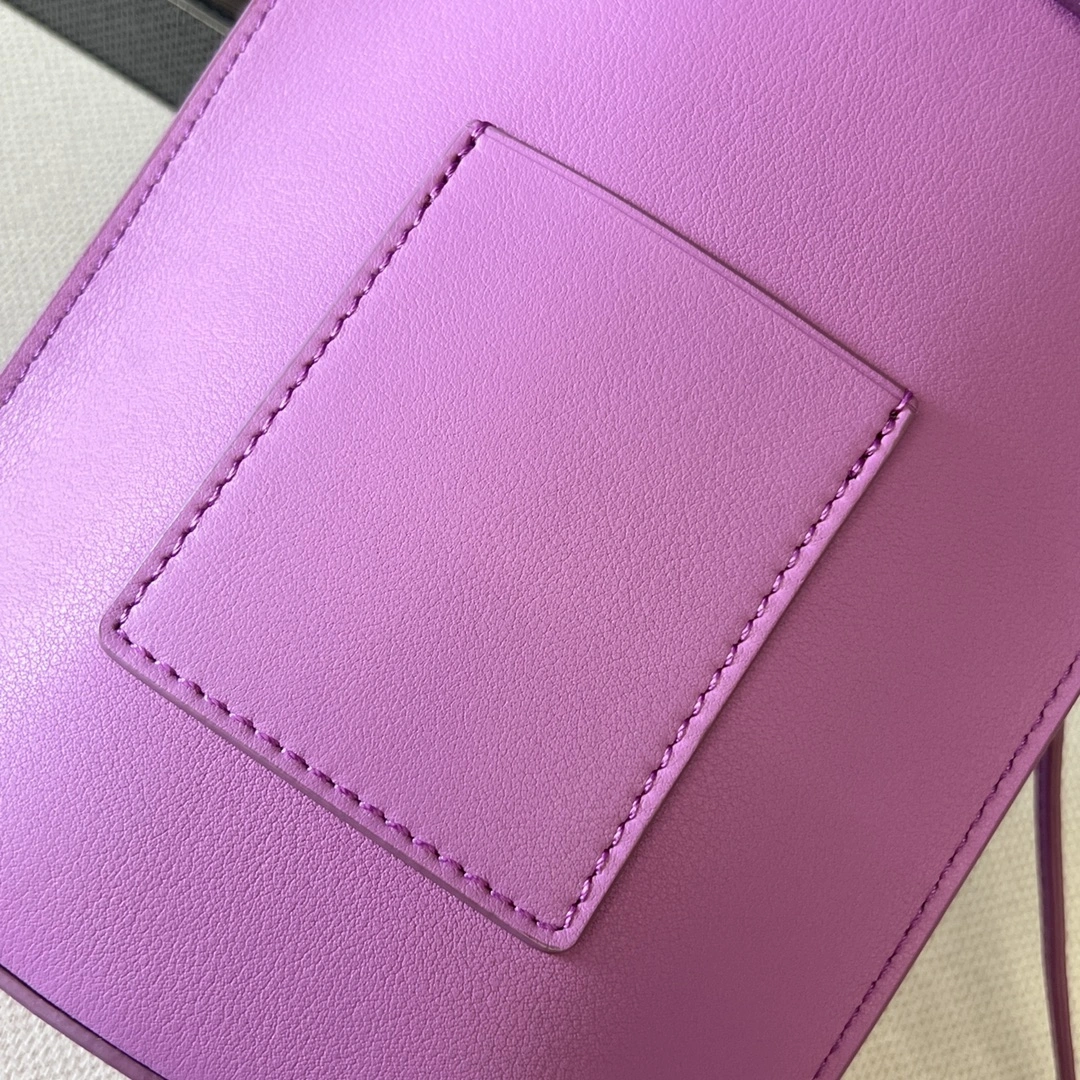 High fidelity Loewe Satchel Bags