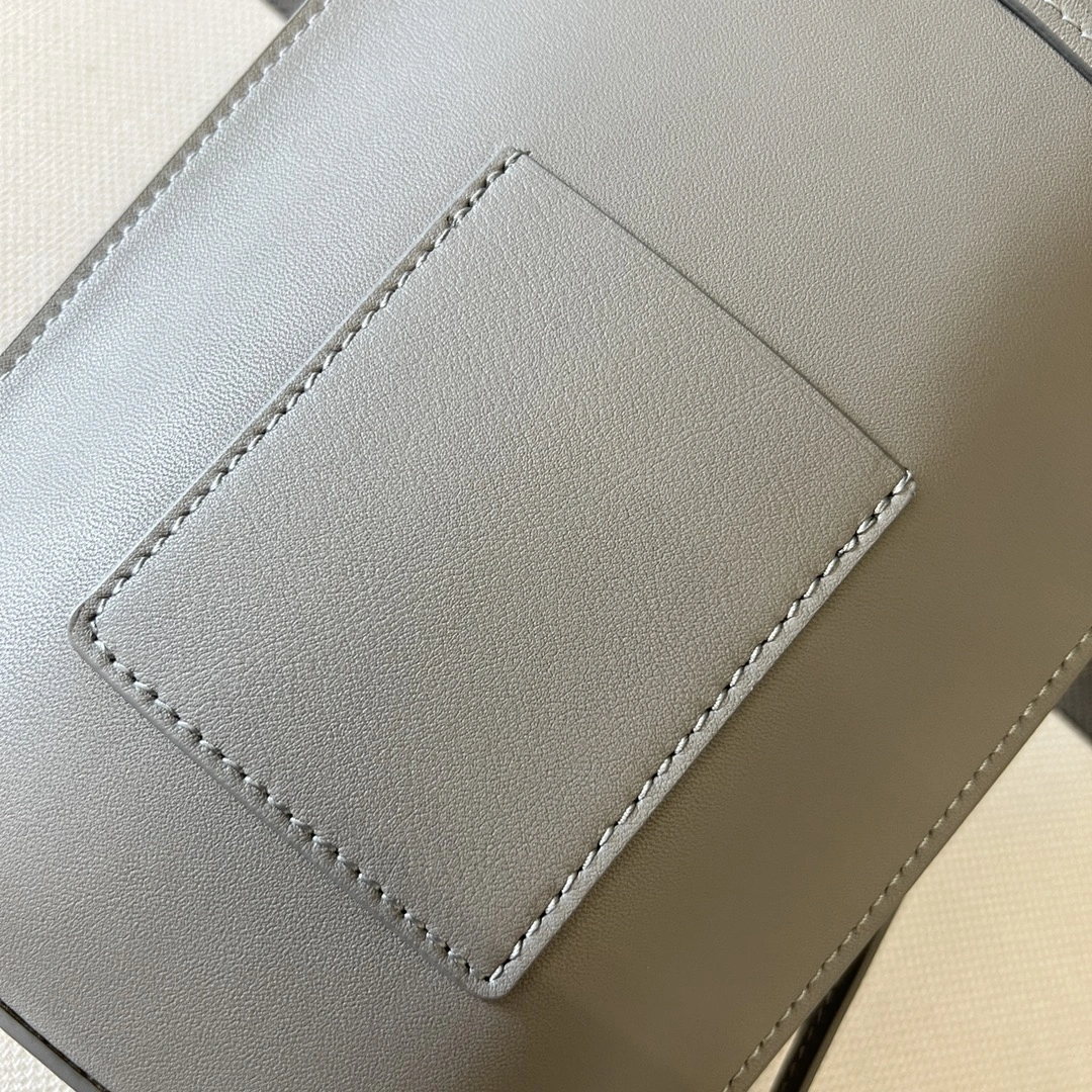 Brand-original Loewe Satchel Bags