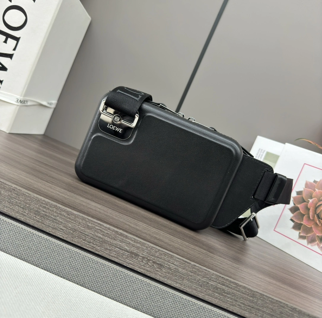 High fidelity Loewe Satchel Bags